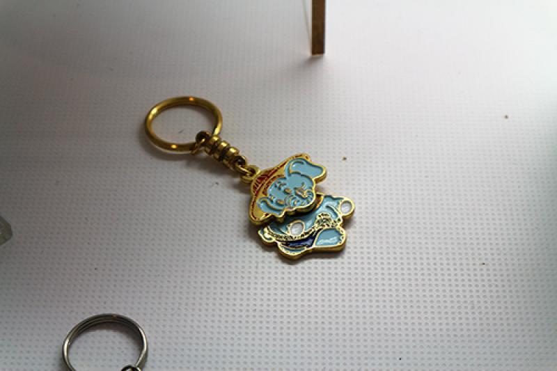 ไฟล์ #135: "พวงกุญแจ World Tech 95" · SUT Digital Souvenirs (ของที่ ...